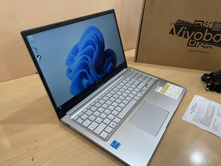 Asus VivoBook (i3-13th gen)