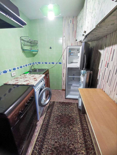 Сдается 2 ком на метро Горького  недорого