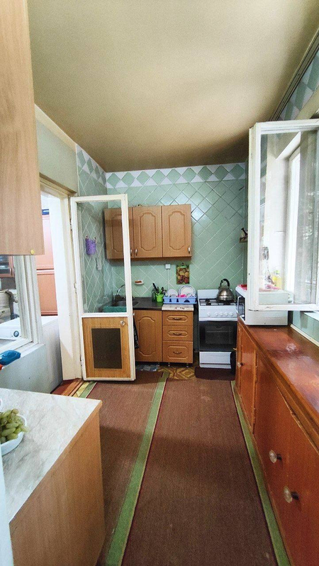 Срочно продажа 2 х комн на карасу 1