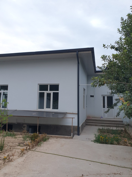 Nazabek Hovli 4 sotix