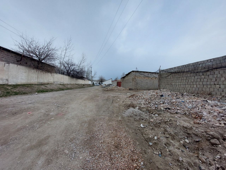 hovli sotiladi seliskiy Ray gaz yonida