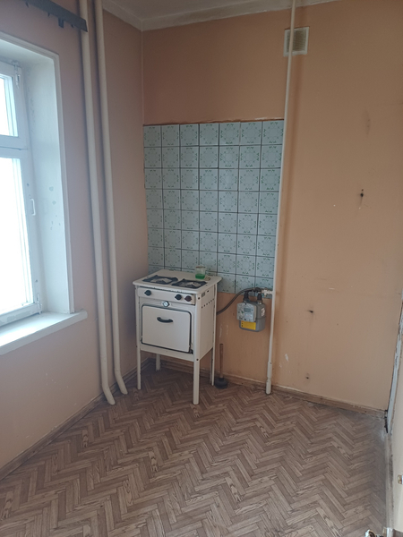 Своя! Чирчик 3 микрорайон 2/2/4 кирпич 60 квадратов