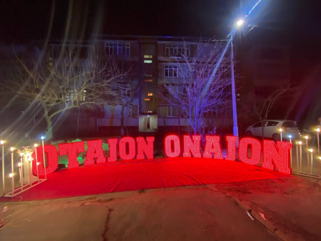 Onajon dekor srochni sotiladi