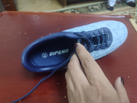 Продам недорого бутсы