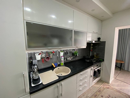 Продажа квартиры метро Космонавтов 6 комнат