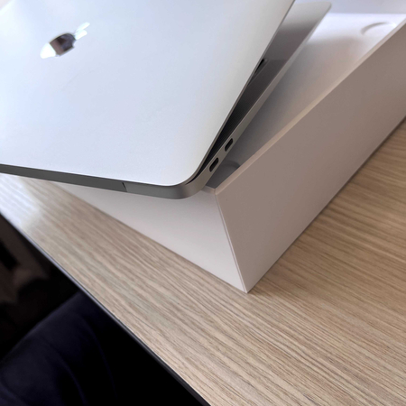 Macbook air M1 2020