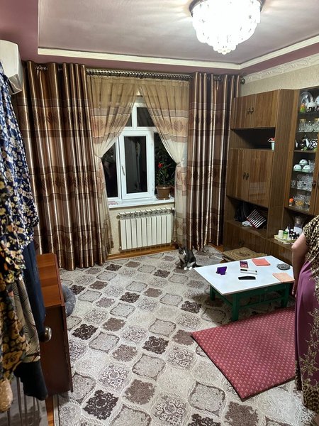 Uy sotiladi tez va kelishilgan xolda