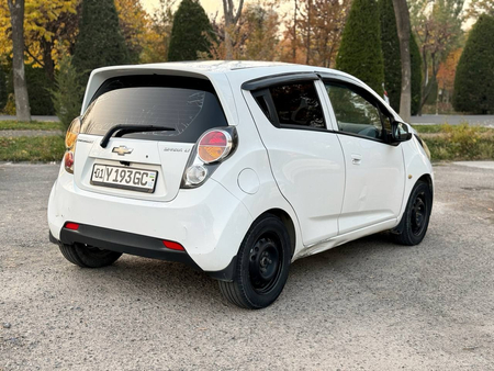 Obmen Cobalt 2024 Qora Full (7.000 km probeg)