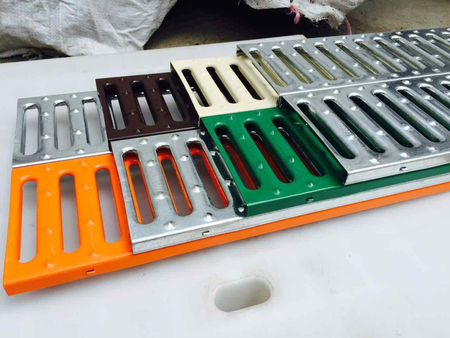 Latok plastmass temir Латок пластмасс