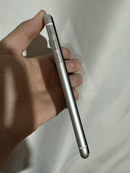 iPhone XR 64GB LL/A