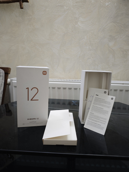Xiaomi Mi 12 telefon
