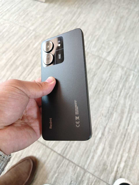 Redmi 13c 4 128 yangi tel kae dakument yangi