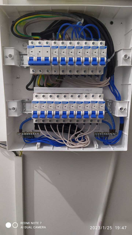 Установка зарядное. устройство .электромобиль elektrmobil zaryadka.