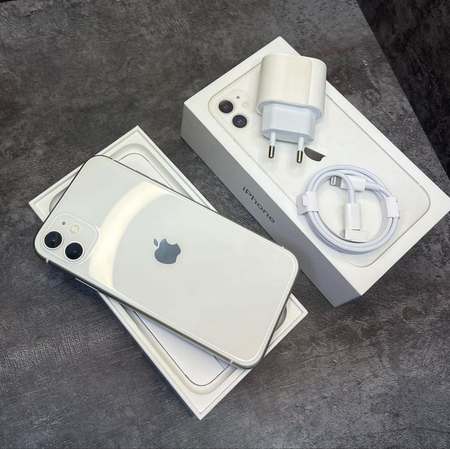 Iphone 11 white