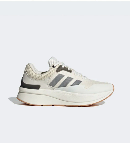 Продаються кроссовки бренда Adidas
