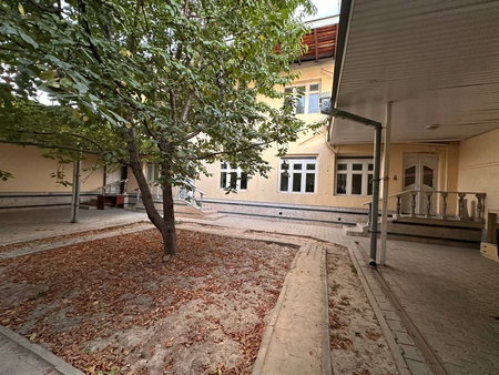 Arenda Hovli  Uchtepa 7 sotik 6 ta xona 500 Uye