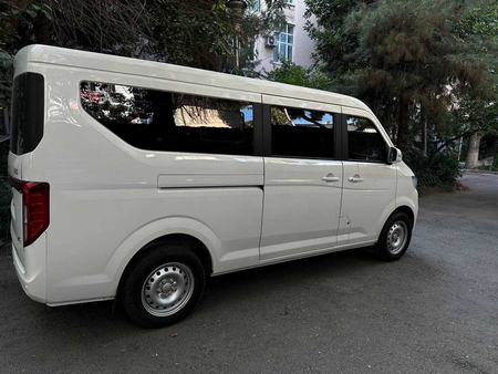 CHANGAN минивэн 9-местный