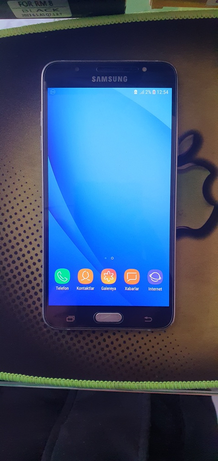 Samsung J7 (2016)  16 Gb