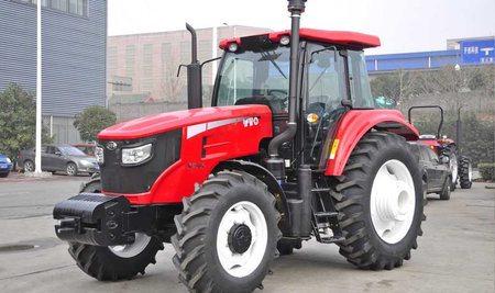 Трактор YTO NLX 1304  dillerlar tomonidan
