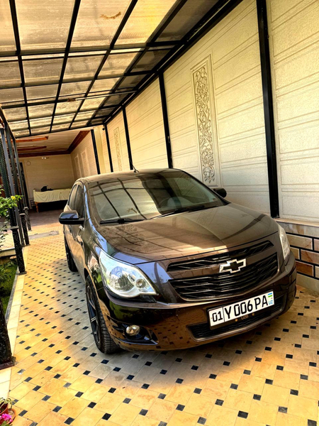 Cobalt 2022  tuning qilingan tayyor METAN kraska toza 56,000 yurgan