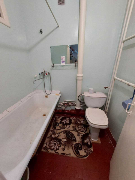 Uy sotaman Chilonzor24 1xona 4-etaj mebel texnika balkon 1*6 maydoni36