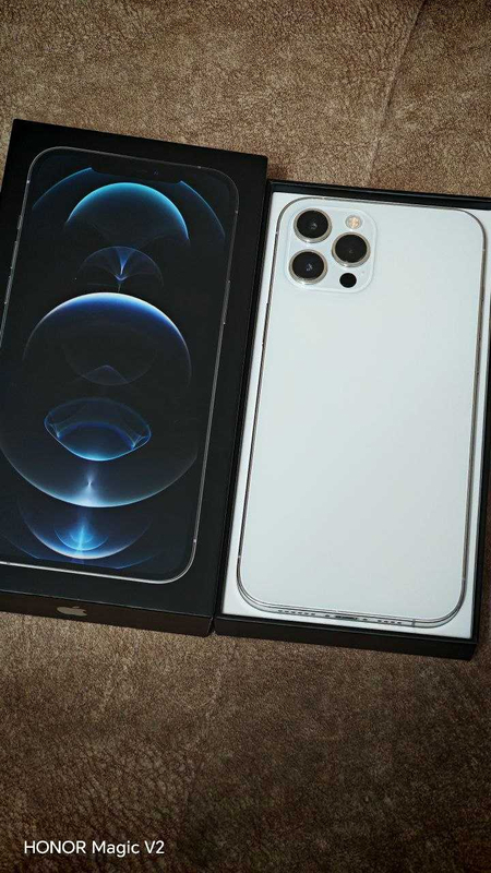 B/U Iphone sotiladi  13 PRO MAX, 12 PRO MAX, XS