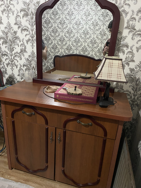 Продается комплект спальная мебель