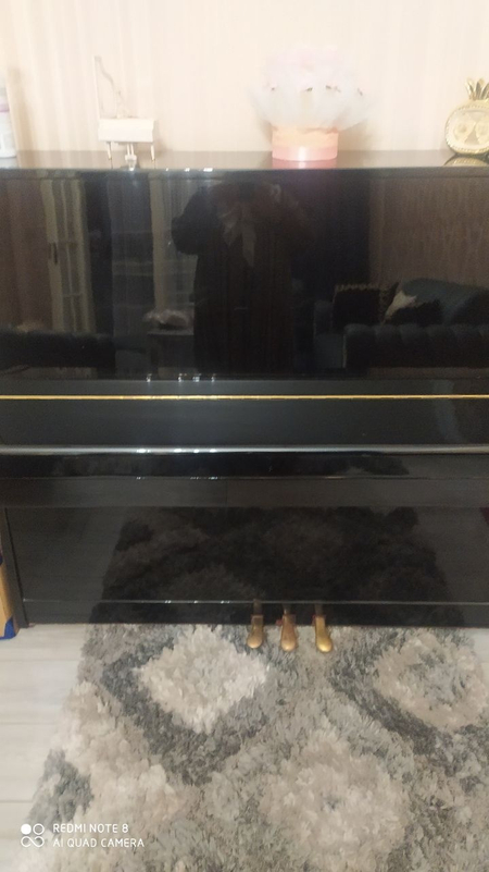 Продам хорошую пианину