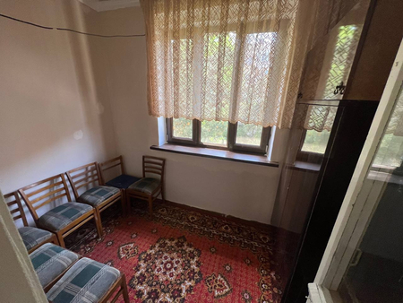 Сдаю 2комнатная квартира на Юнусабаде 19-кв бетонка. Для семейнего...