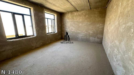 №1480 gufik avitsenada kotedj sotiladi