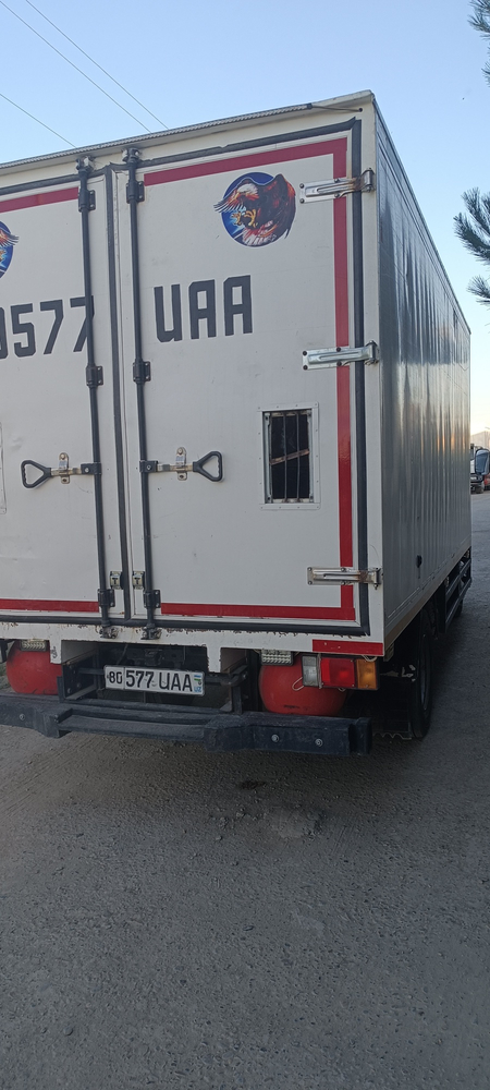 Isuzu sotiladi holati a'lo