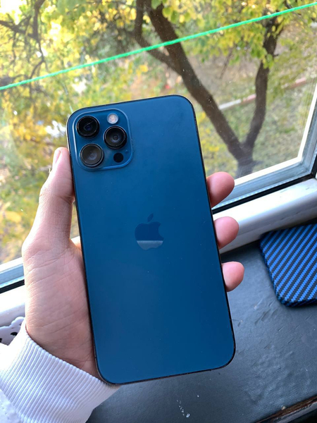iPhone 12 pro max 256gb