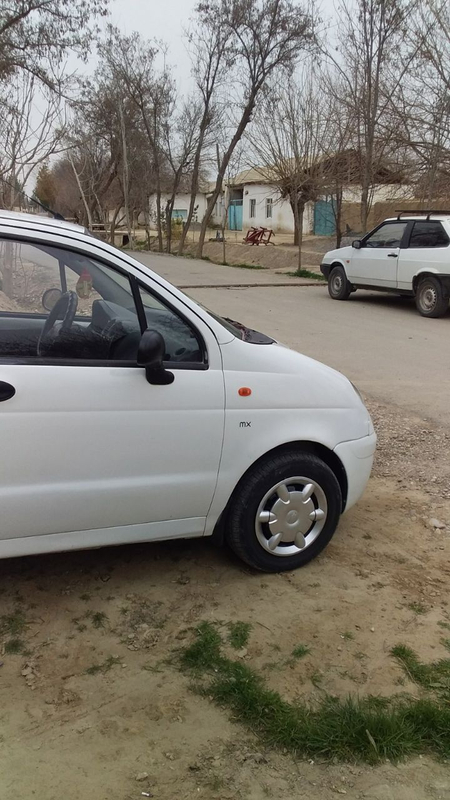 Holati yaxshi kraskasi toza