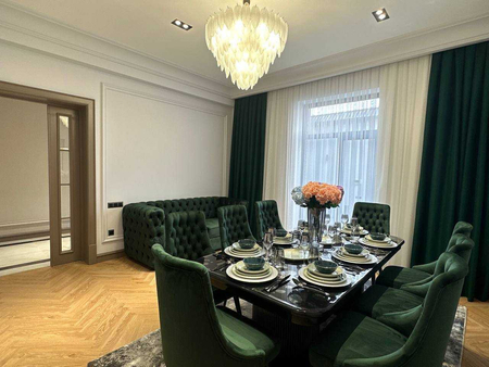 Продается Евро дом Ориентир: Гидрометцентр  255м2