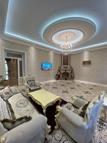 Продается Евро дом Ор-р: Салом чайхана 530м2