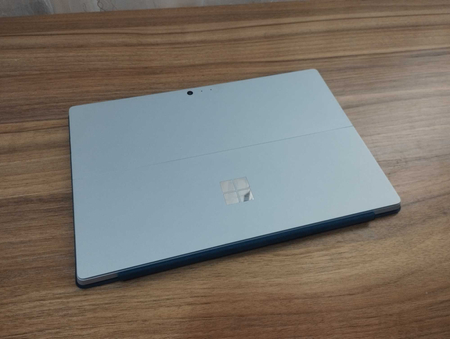 Microsoft Surface Pro 4