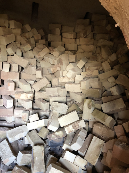 Гишт кирпич, Builder Brick Business заводдидан,1000 сом без доставки