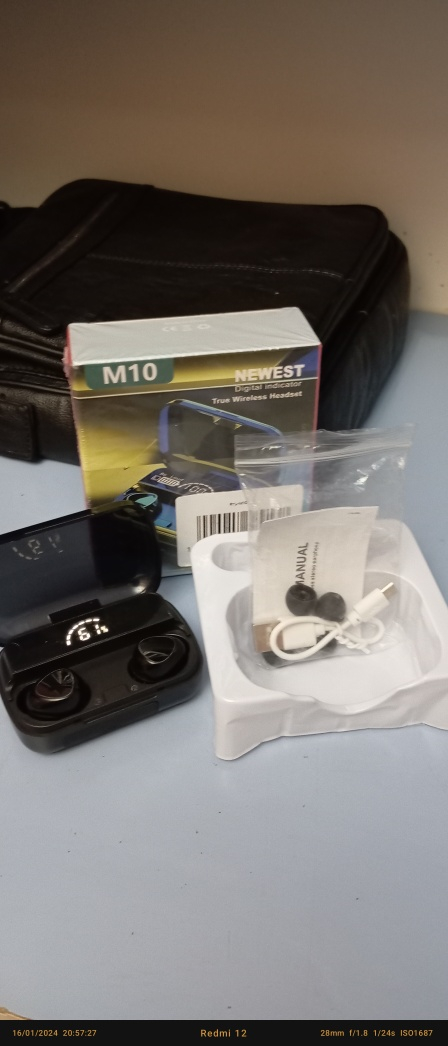 M10 aTWS, Power Bank bilan, 2000 mA/soat, Bluetooth 5.3