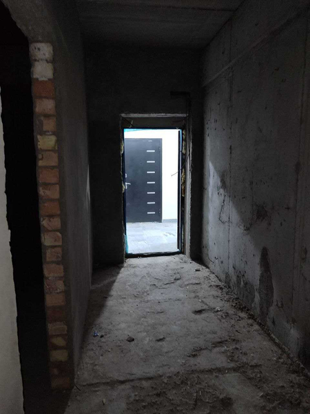Продается 1/3/8 Коробка, Диадора ттз