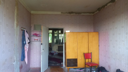 Срочно продаётся 2х комнатная квартира  Юнусабад 11
