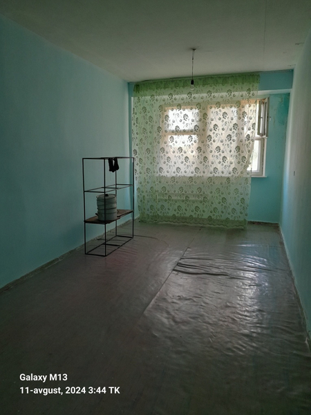 Asalomu alaykum uy 2xonali hamma sharoitlari bor