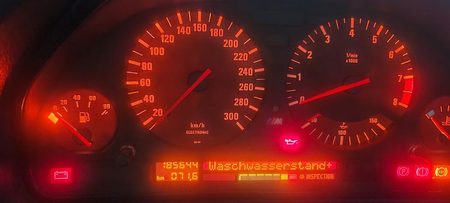 Продам срочно BMW е34 M5