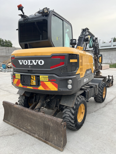 Продаётся экскаватор Volvo EW60E 2020 год