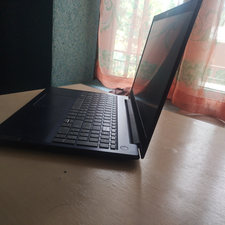 Lenovo ideopad slim 3 AMD 3020e with AMD Radeon Graphics