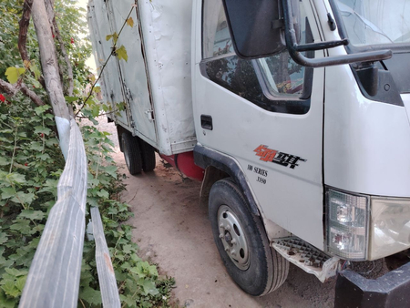 JBC 4100 sotiladi 2007 yil