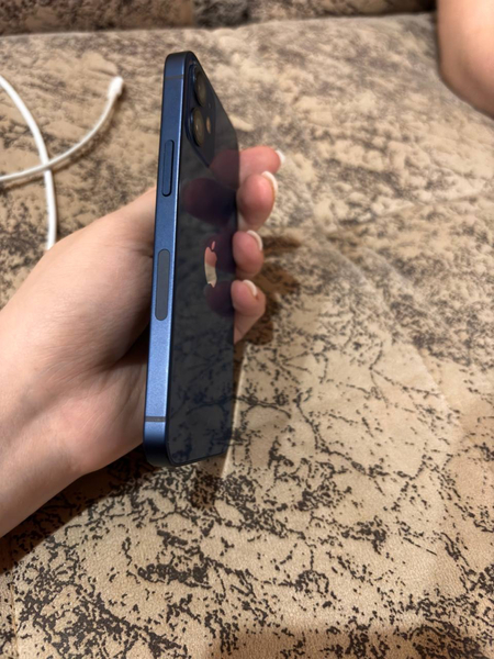 Iphone 12 mini продается