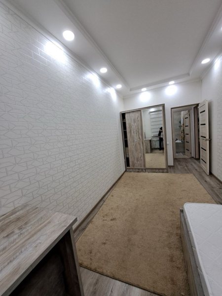 Аренда квартира 3в4/1/4 Орт:Торговый Центр/Евро Ремонт