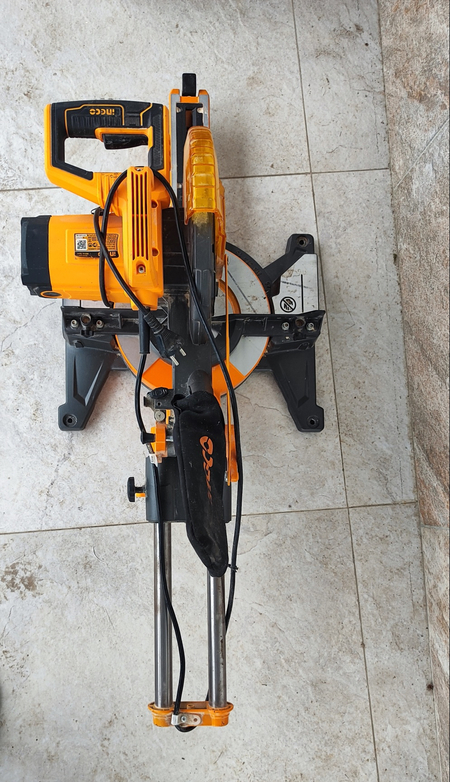 Торцовка 1800W сотилади нархини келишамиз тепасида