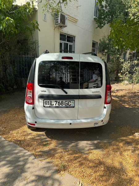 Продаю авто Lada (ВАЗ) Largus