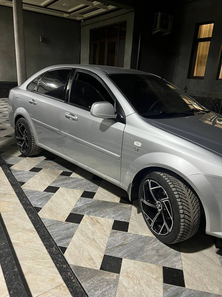 Diska R 17 jentraga tushadi